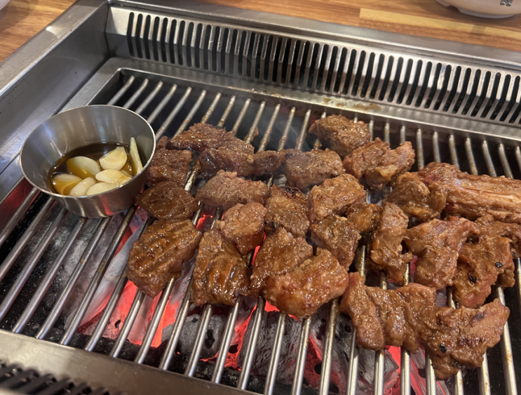 신림역 24시 고깃집 갈비 맛집에서 술 한잔 양념이 진짜 맛있어 네이버 블로그