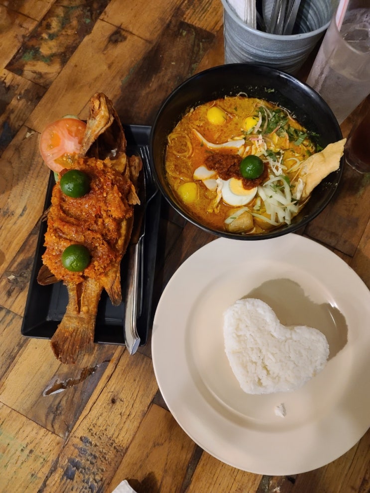 쿠알라룸푸르 맛집 Limapulo Baba Can Cook 말레이시아 : 네이버 블로그