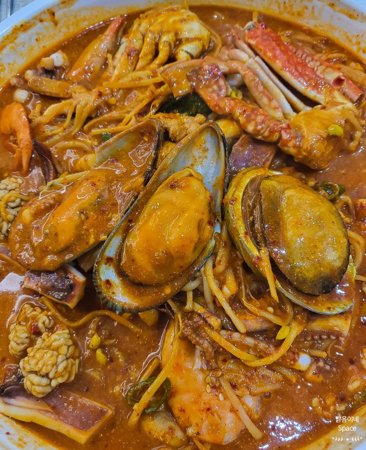 해물 가득한 운정산내마을 해물찜 맛집 아구동네 네이버 블로그