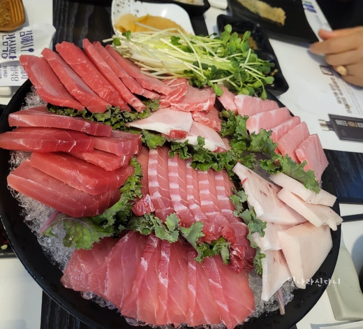 진영참치전문점 서어지공원 옆 참치코스요리가 있는 고래와참치 솔직리뷰 : 네이버 블로그