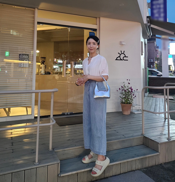 20대 여자 가방 추천 데일리백으로 좋은 가성비 미니 실버백 르네오로 소브르 숄더백 네이버 블로그
