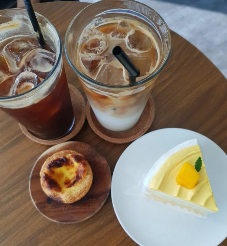 수원영통 프로마쥬 블랑 신동카페거리 디저트 카페 케이크 찐맛집 네이버 블로그