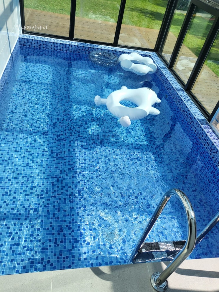 아이랑 경주여행 숙소추천 아이용품 다 갖춘 365일 미온수 독채 키즈풀빌라펜션 위드베베 : 네이버 블로그