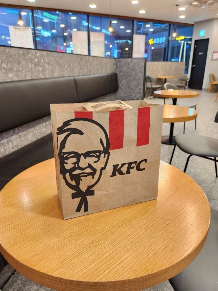 KFC 치킨올데이 1+1 웨이팅 후기 : 네이버 블로그