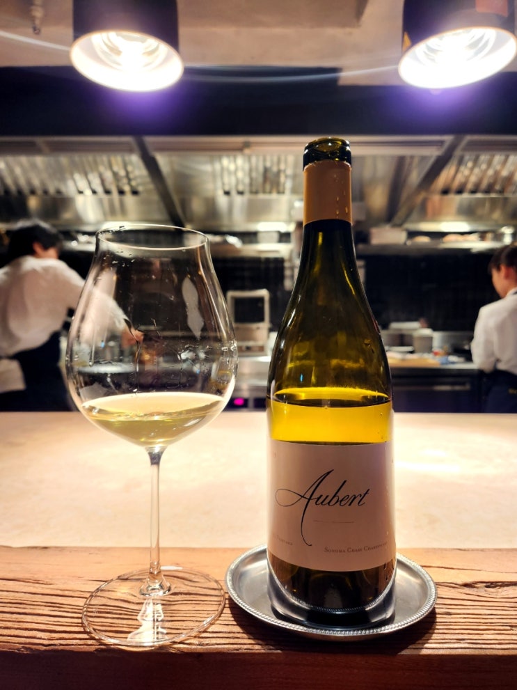 [미국] Aubert UV-SL Vineyard Sonoma Coast Chardonnay 2019 #2 - 지대로다 ...