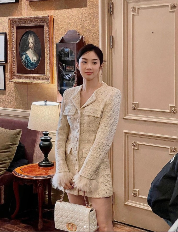 이청아 셀러브리티 드라마 속 옷 원피스 패션 역주행중 : 네이버 블로그