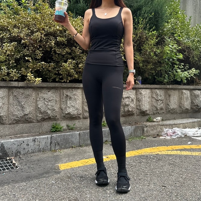 필라테스상의 컴프레션웨어 브라탑 여자레깅스 올블랙 착용 네이버 블로그