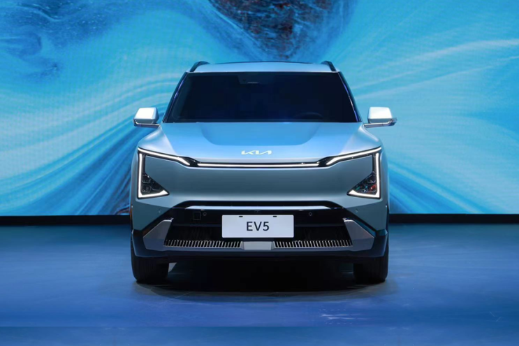 2024 EV5 전기차 최초 공개, 기아 2023 EV5 콘셉트 판박.. EV6 모델 비교 가격 제원 정보 포토 : 네이버 블로그