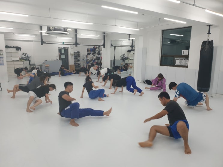 서울대입구 봉천 낙성대 초보자 호신술부터 격투기 선수 준비까지 가능한 종합선물set 체육관 네이버 블로그