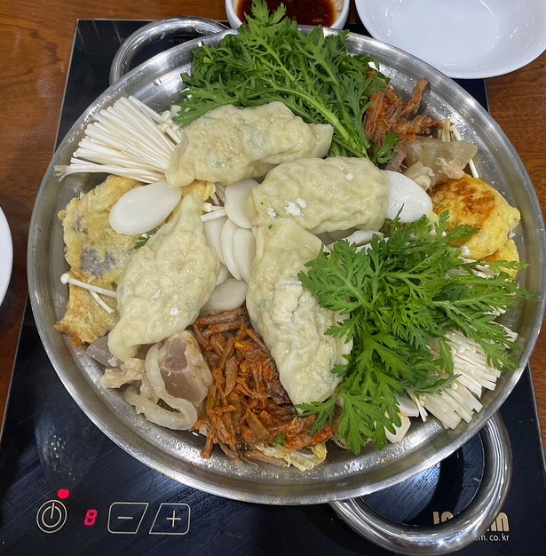 광화문역 맛집 점심저녁으로 가서 뜨끈한 만두국 한그릇 수요미식회맛집 평안도만두집 네이버 블로그