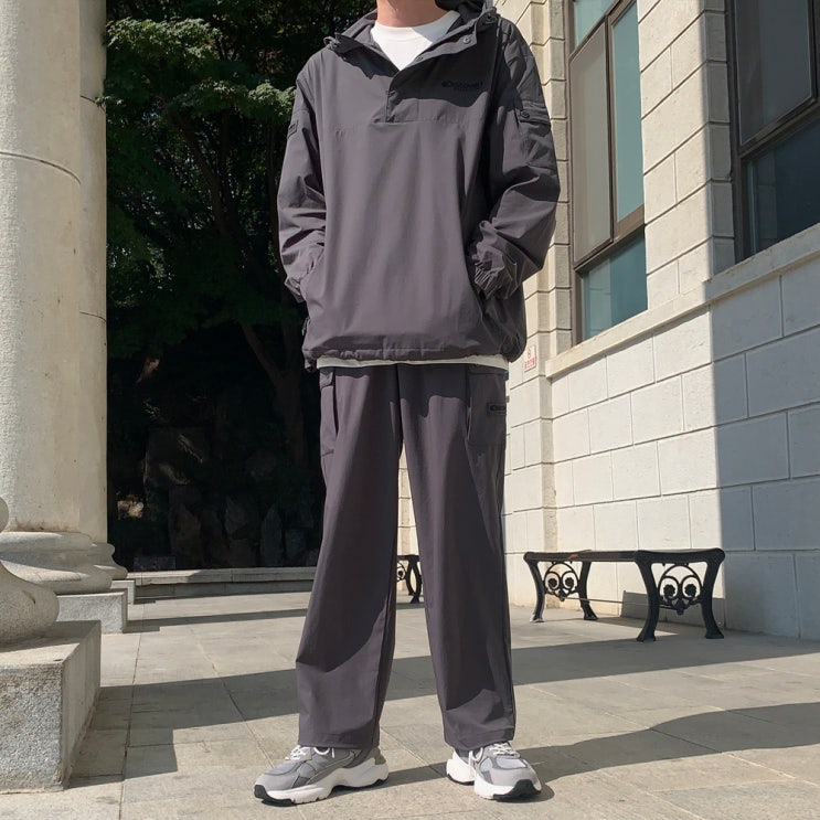 디스커버리 남자 트레이닝복 세트 우븐셋업 고프코어룩 활용하기 좋은 아이템 네이버 블로그