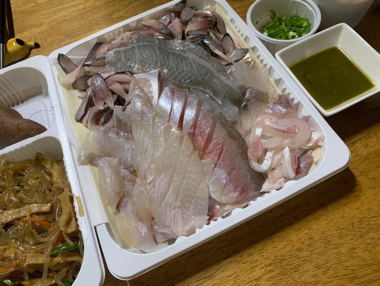 창원 가음정 회 포장 맛집 그런데 이제 돼지고기를 파는 곳이다통영활어회도매센타 네이버 블로그