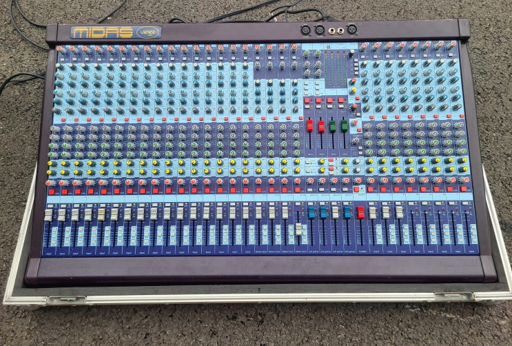 (MIDAS)마이다스 VENICE320 베니스320 32채널 오디오콘솔 : 네이버 블로그