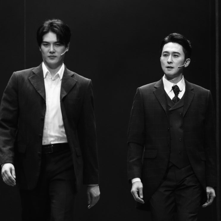 관극일기 뮤지컬 곤투모로우 자둘 후기 줄거리 굿즈 넘버 캐스팅 추천 네이버 블로그