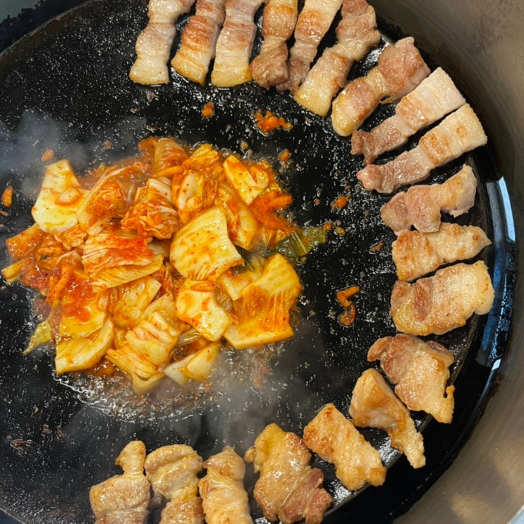 청주 오창 맛집 진짜무쇠삼겹 청주오창점 그리들에 굽는 김치삼겹살 네이버 블로그