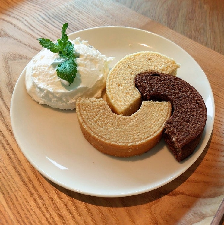 천안여행 천안 맛집 빵지 순례 예쁜 카페 뚜쥬루 빵돌가마마을ft 주차정보 네이버 블로그