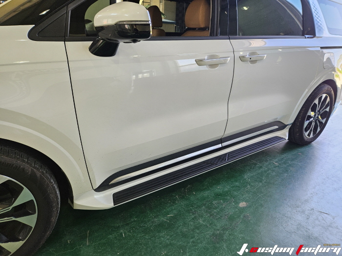 청주 기아4세대 카니발KA4 스노우화이트펄[SWP] 오토그랜드 프론트,리어 바디킷장착.오토그랜드사각머플러팁장착. GSC사이드스텝장착. : 네이버 블로그