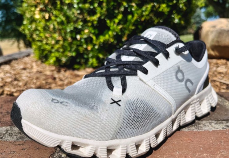 온러닝 클라우드 X 3 크로스핏에 최적화된 올라운드 런닝화 : 네이버 블로그