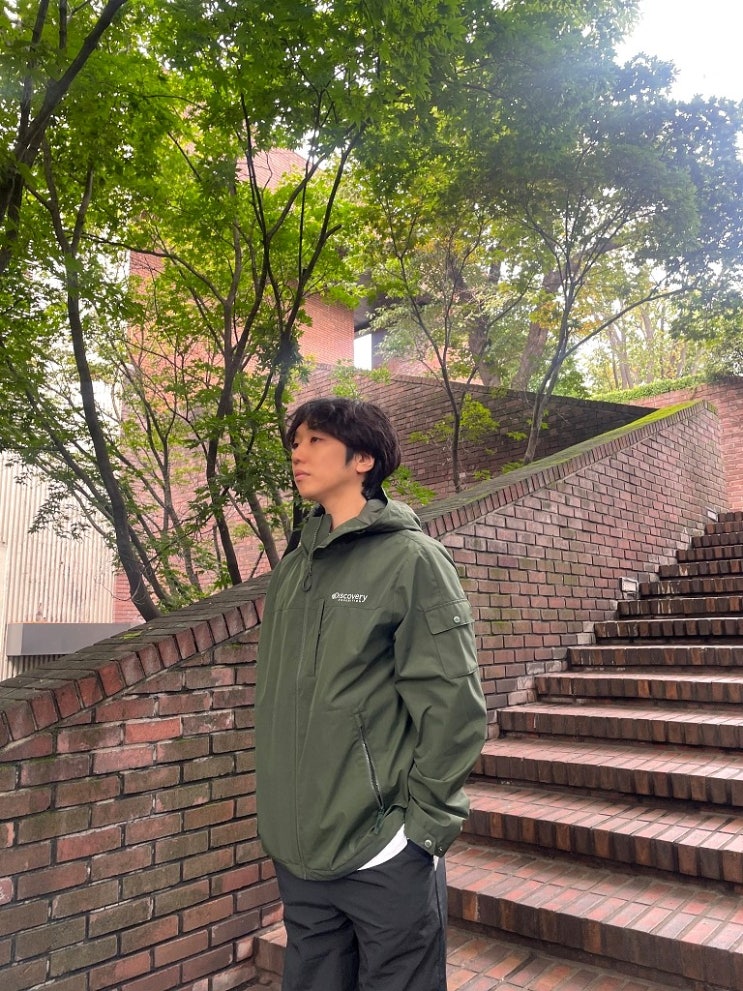 Mr X 디스커버리 익스페디션 올가을 첫 남자 바람막이 코디는 고프코어로 네이버 블로그