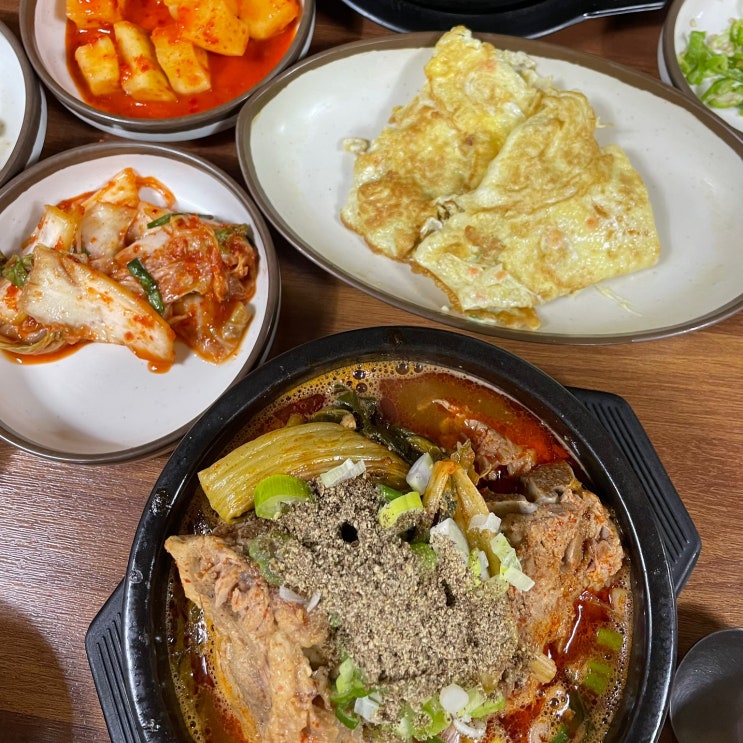 춘천 명동 맛집 춘천시청 근처 10년 전통 다슬기해장국•뼈해장국 전문점 소양강 다슬기 전문점” 네이버 블로그