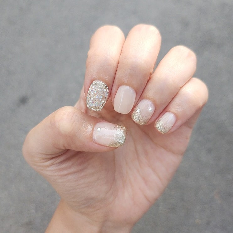 [트렌디한 네일아트추천] 의정부 네일샵 네일 마인드에서 웨딩네일 받고왔어요💎💅👰🏻‍♀️🤍🤍(눈쁨 샵앤샵) : 네이버 블로그