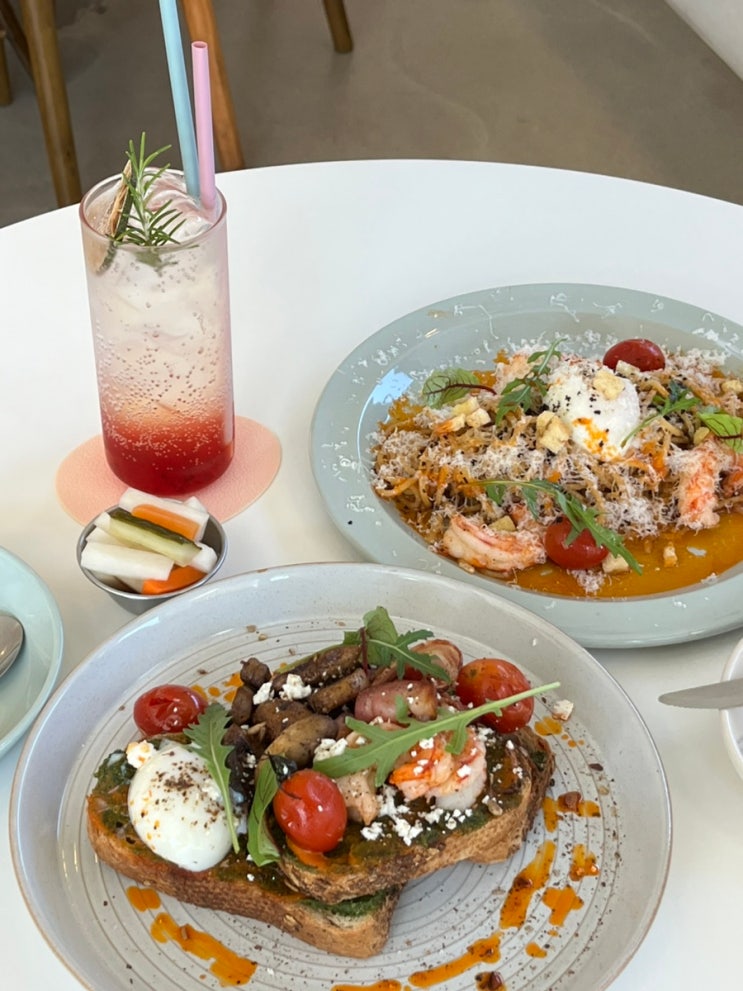 송정브런치카페 거루캥테이블 : 부르스게타, 크랩비스크 파스타 부산송정해수욕장카페 : 네이버 블로그