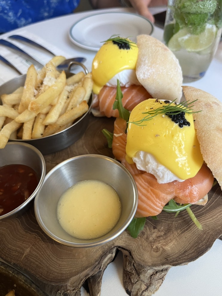 서울숲 브런치&와인바 애견동반 가능한 둡 dooop 두비두밥 솔직후기 : 네이버 블로그