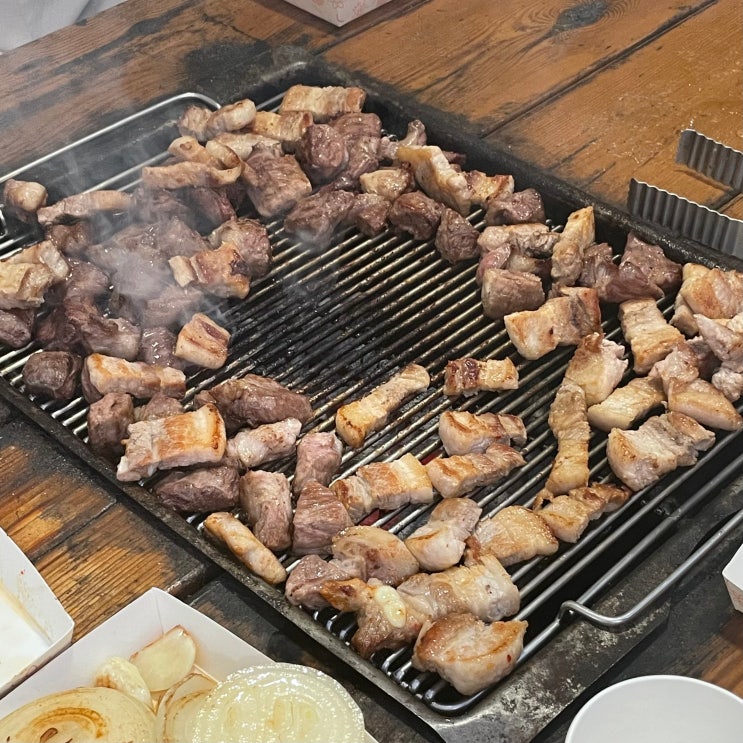 청주 성안길 맛집: 야외에서 즐기는 캠핑느낌 고깃집 남문갈매기 : 네이버 블로그