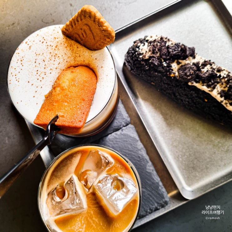 홍대 망원역 카페 자연을 담은 분위기와 맛있는 디저트가 있는 파사도 망원 : 네이버 블로그