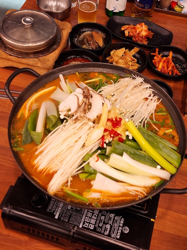 전주맛집 전주 혁신도시 월드컵경기장 부근 몸보신하기 좋은 보양식 맛집 흑염소 요리 전문식당 명품흑염소 네이버 블로그