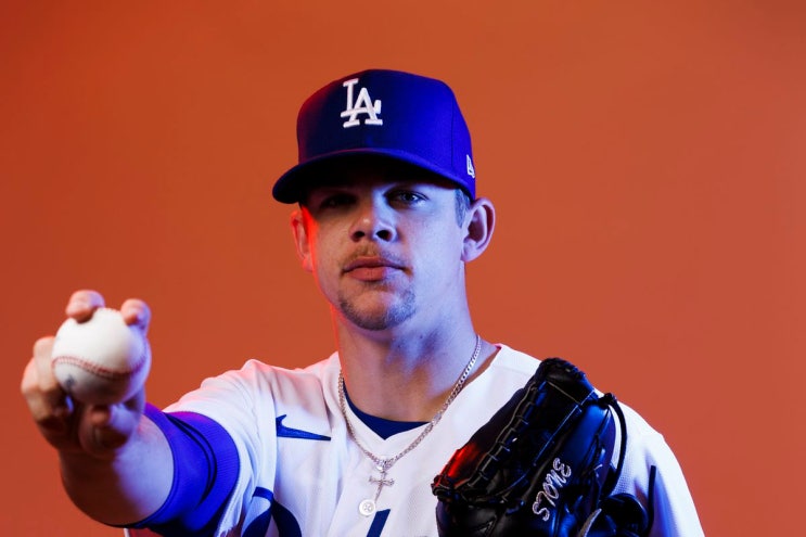 2023년 9월 12일 LA 다저스의 선발투수 개빈 스톤 (Gavin Stone) : 네이버 블로그