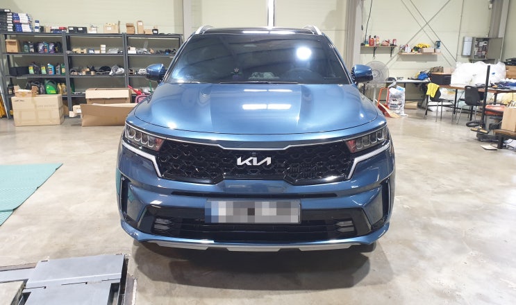 쏘렌토MQ4 풀풀풀 작업, LED라이트, 드라이브와이즈, ASCC, BCW, HUD, LCD클러스터, 후석커튼, 도어스커프, 크롬썬바이저 : 네이버 블로그