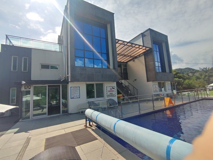 [밸리러브펜션] 온수수영장이 있는 펜션 / 가평1박2일 여행 : 네이버 블로그