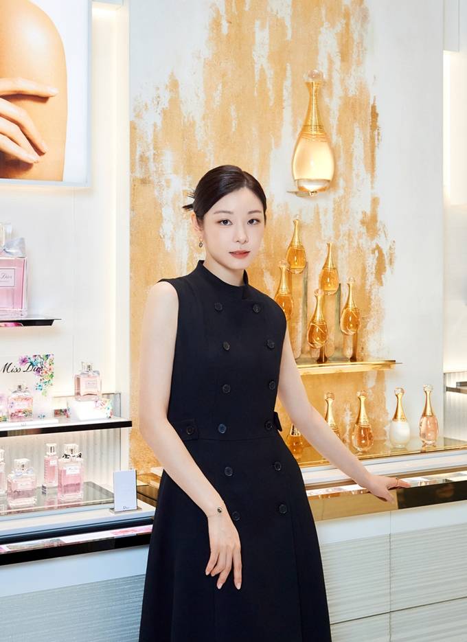 김연아 우아한 블랙 원피스 패션 어디꺼 Dior 디올 네이버 블로그
