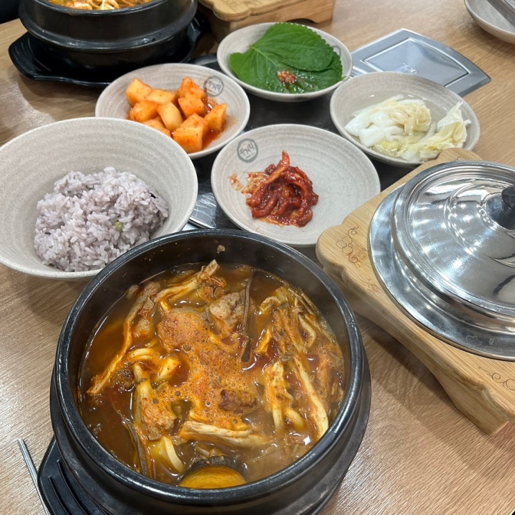 [익산맛집] '두거리우신탕 익산점' / 우신탕 / 갈비탕 / 익산현지인추천 : 네이버 블로그