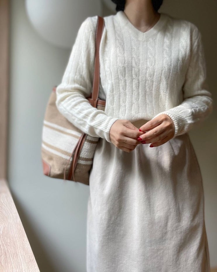 09.18 HV R 케이블 브이넥 풀오버 !! : 네이버 블로그