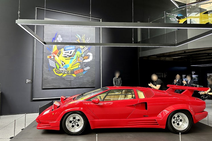 람보르기니 60주년 쿤타치, 람보르기니 디아블로 SV 특별 전시 팝업 라운지 : 네이버 블로그