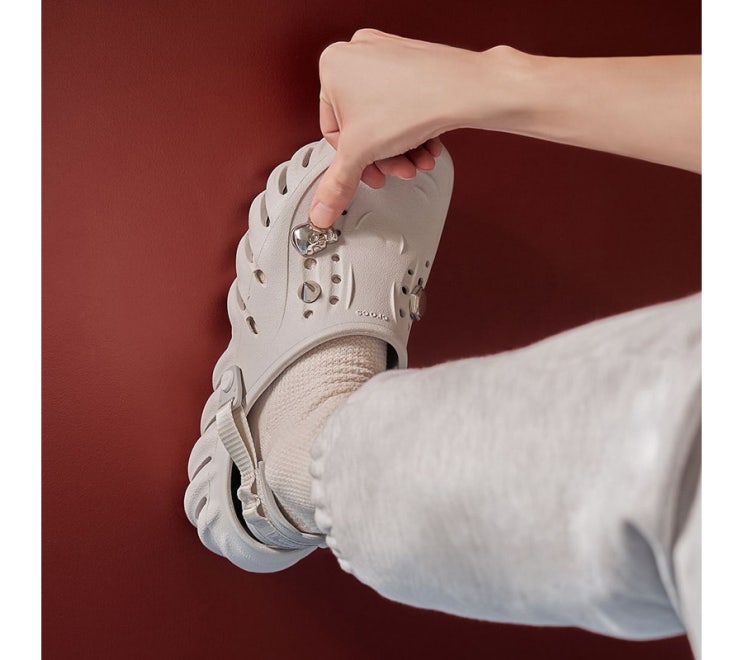 크록스 추석맞이 할인♩ CROCS 클래식 클로그, 올터레인 샌들, 라이트라이드 운동화, 지비츠 등 : 네이버 블로그