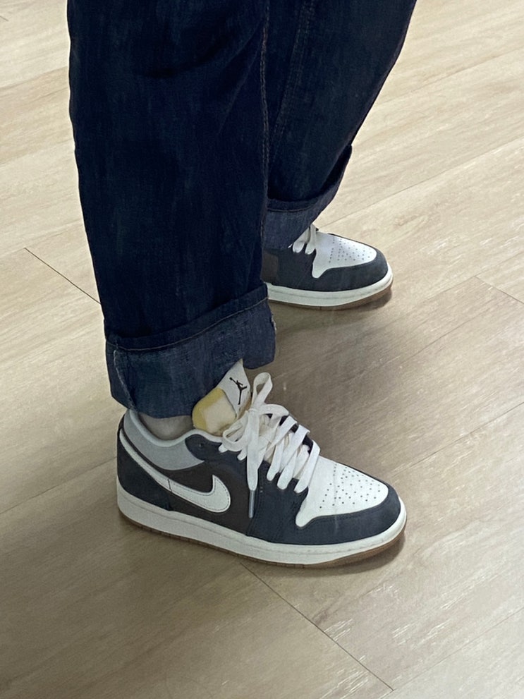 나이키 에어 조던1 로우 까치 후기/ 커플신발추천 : 네이버 블로그