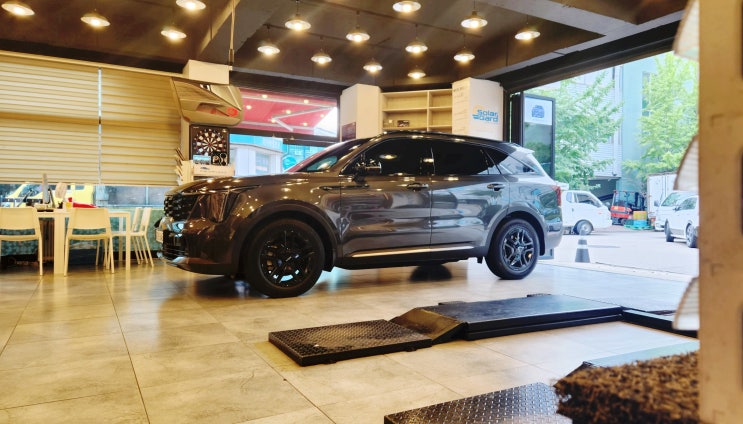 MQ4 더뉴쏘렌토 유리막코팅 PPF 그릴망 그리고 2열 평탄화까지 시공해 드렸습니다 : 네이버 블로그