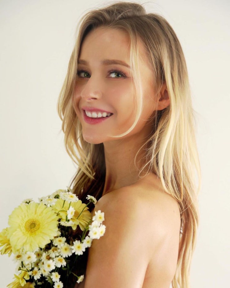 [국커, 유튜버/한♡노르웨이] 플로라누님 바디프로필 : 네이버 블로그