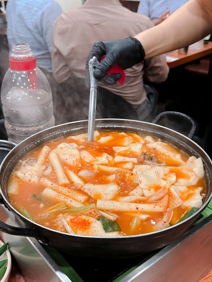 얼큰한 닭 매운탕이 맛있는 서울시청역 맛집 승환네닭한마리 가는 길 메뉴판 포함 네이버 블로그