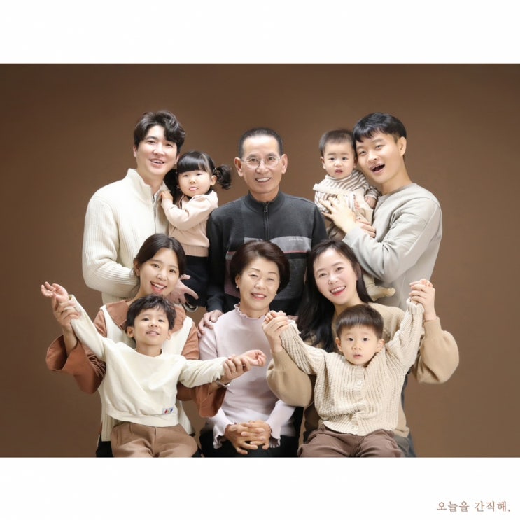 여수사진관여수간직스튜디오여수간직사진관여수간직간직스튜디오여수가족사진여수우정사진여수부부사진여수만삭사진여수커플사진