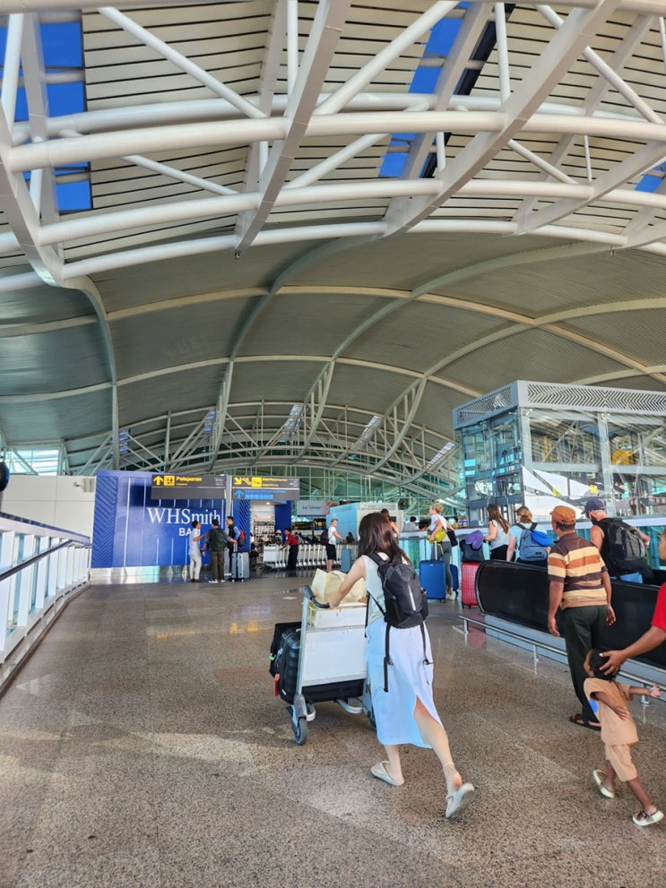 2주 발리여행 Day 8 발리 공항 응우라라이 공항 배웅 And 마중하기 발리 공항 노보텔 새로운 여행 메이트와 접선
