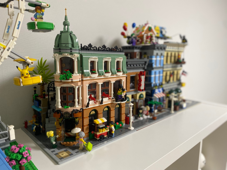 레고 부티크 호텔 (LEGO Boutique Hotel 10297) 조립기 (2) - 모듈러 15주년 기념 여기저기 숨겨진 ...