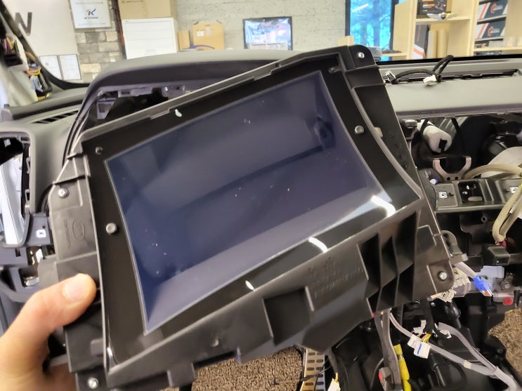 쏘렌토 MQ4 HUD 장착하기!! 순정 헤드업디스플레이 장착으로 운전이 쉬워졌어요~~ : 네이버 블로그