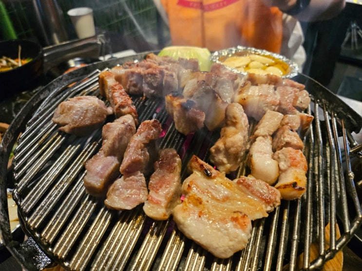건대입구맛집 건대데이트 화기애애 건대본점 모임하기도 좋은 화로구이 찐 맛집후기 건대고기맛집 건대분위기맛집추천