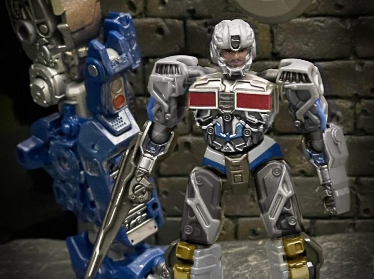 [커스텀작품소개] 하스브로 트랜스포머 스튜디오 시리즈 트랜스포머 비스트의 서막 코어 클래스 노아 디아즈 업그레이드 키트 ...