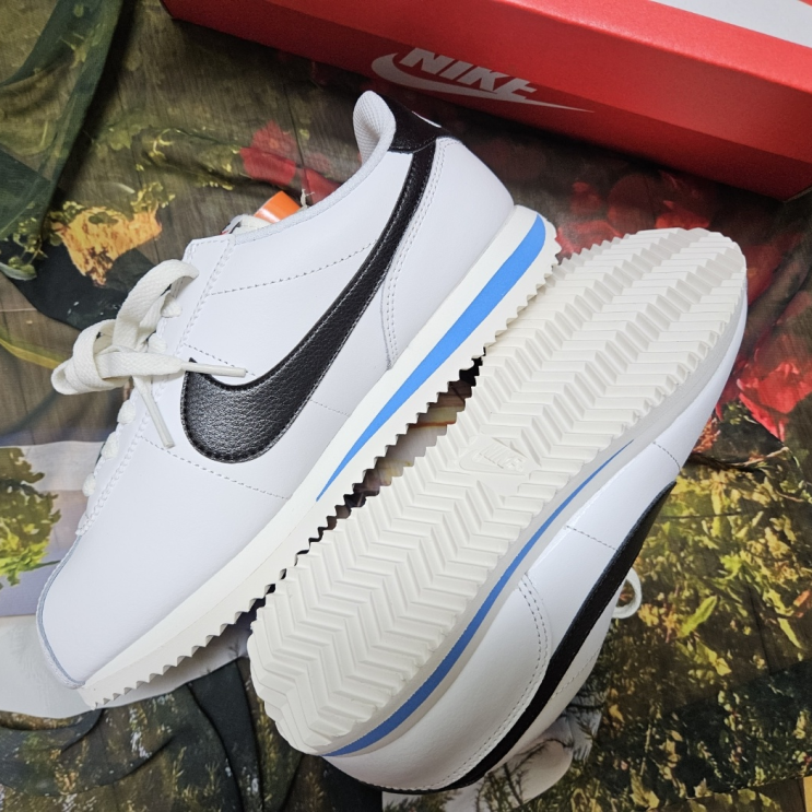 [ Nike ] 나이키 코르테즈 화이트 앤 블랙 ( Cortez White and Black, DN1791-100 ) 구매 후기 ...