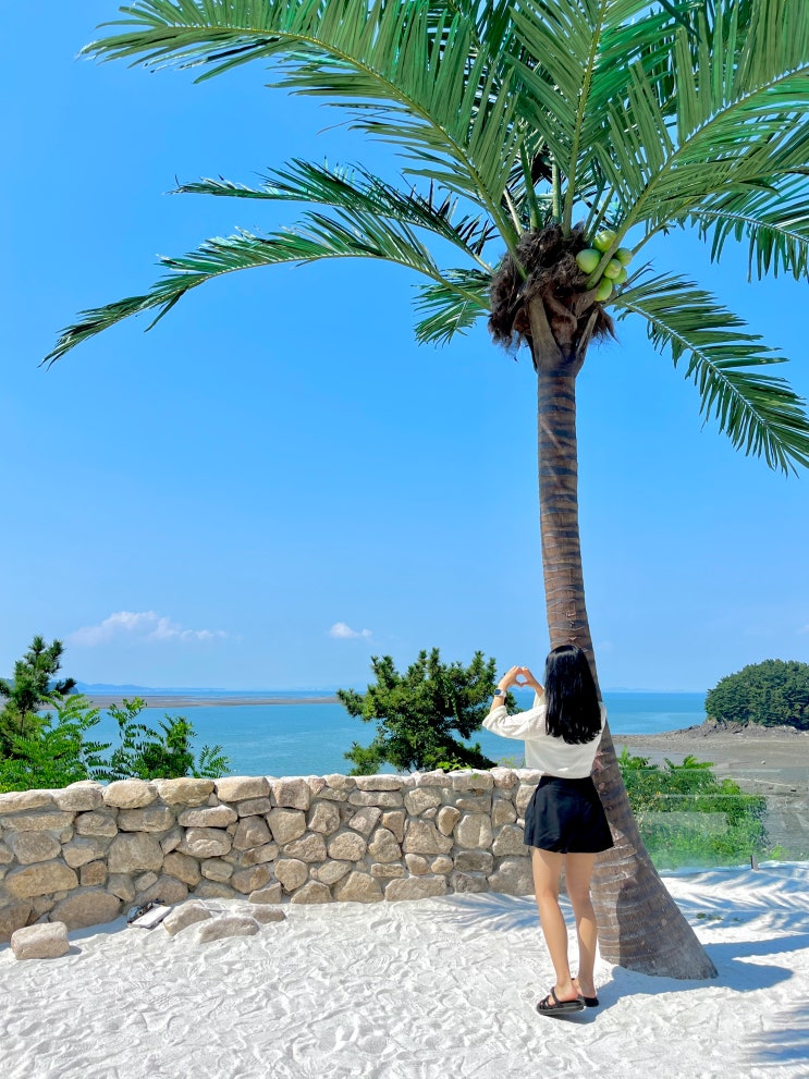 인천 선재도 플로레도 커피 선재점 이국적 분위기의 오션뷰 카페 추천 ☕️🌴💙 네이버 블로그